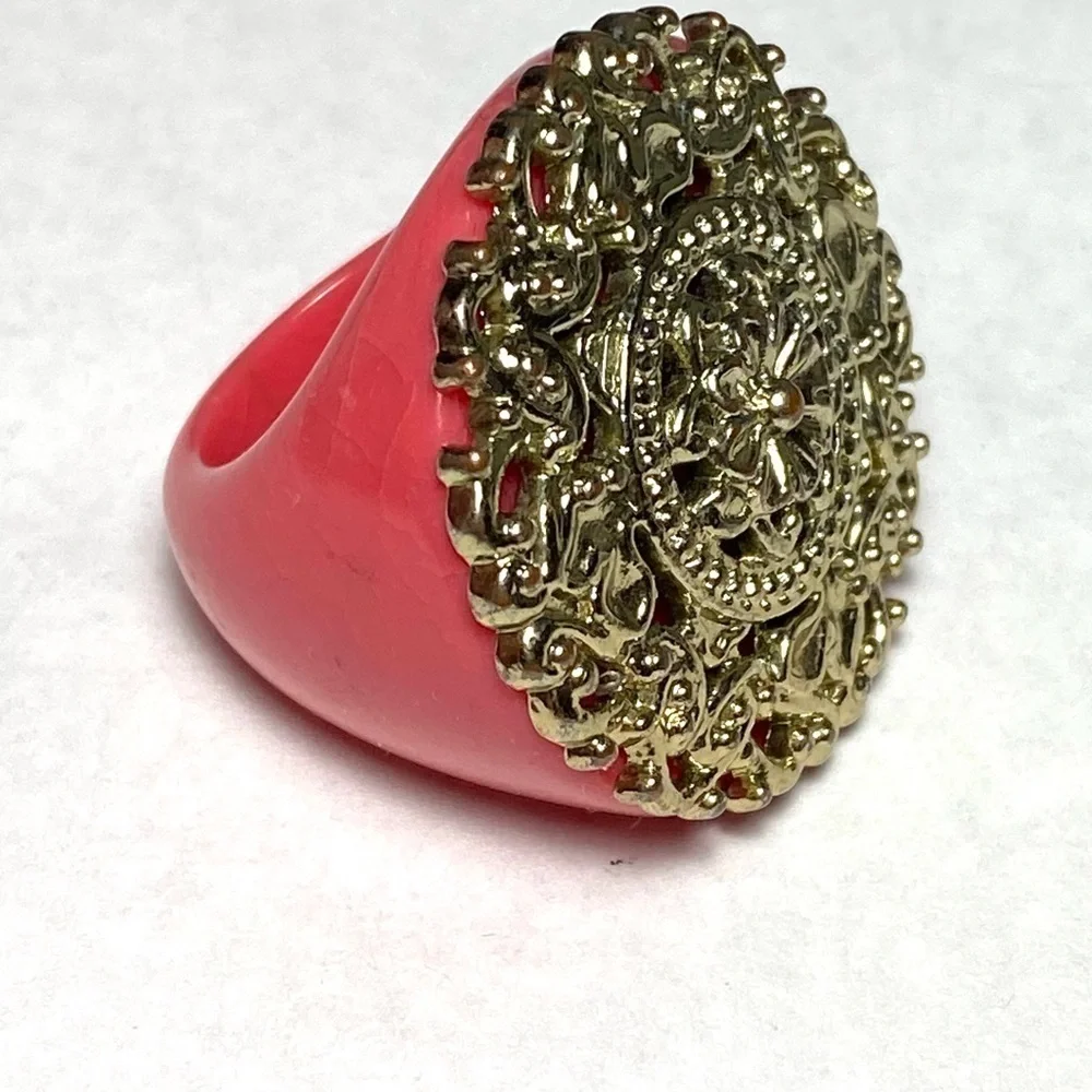 Jewelry | Ring Acrylic Pink Metal Design Size 7 Plastic | Poshmark